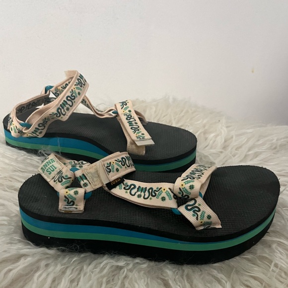 Teva | Shoes | Teva X Anna Sui Collab Size 8 | Poshmark